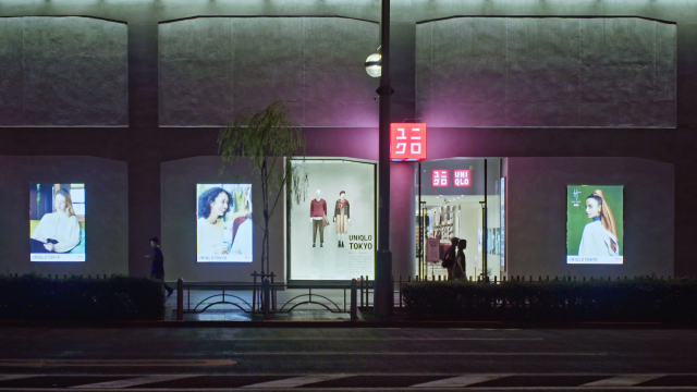 MOTION SIGNAGE FOR UNIQLO | THA LTD.